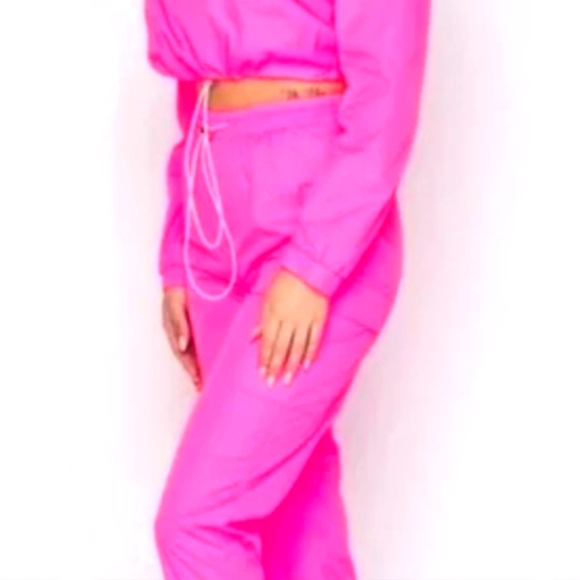 Hot & Delicious | Pants & Jumpsuits | Hotdelicious Hot Pink Jogging ...